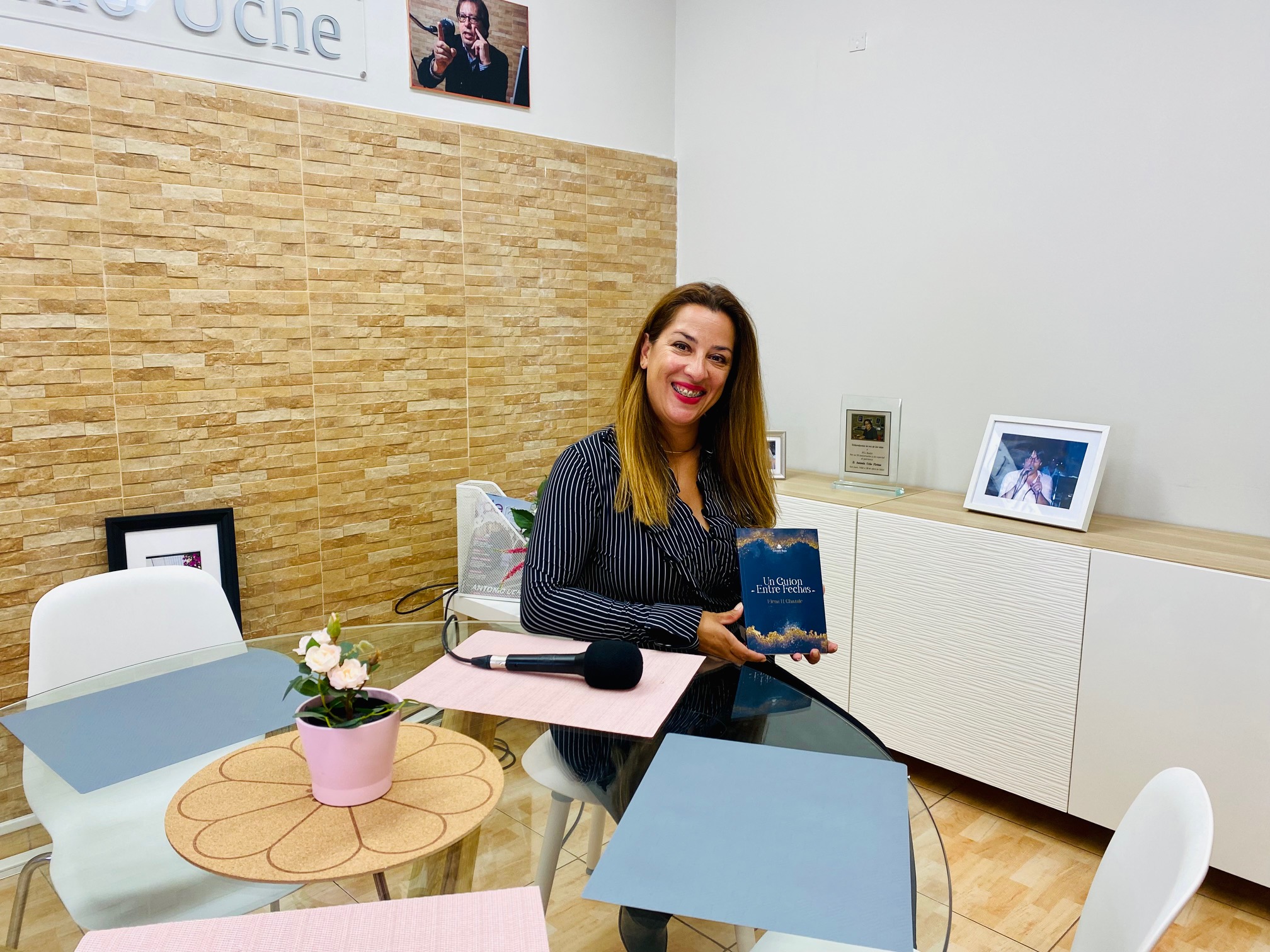 Elena H. Ghazale nos presenta "Un guion entre fechas".